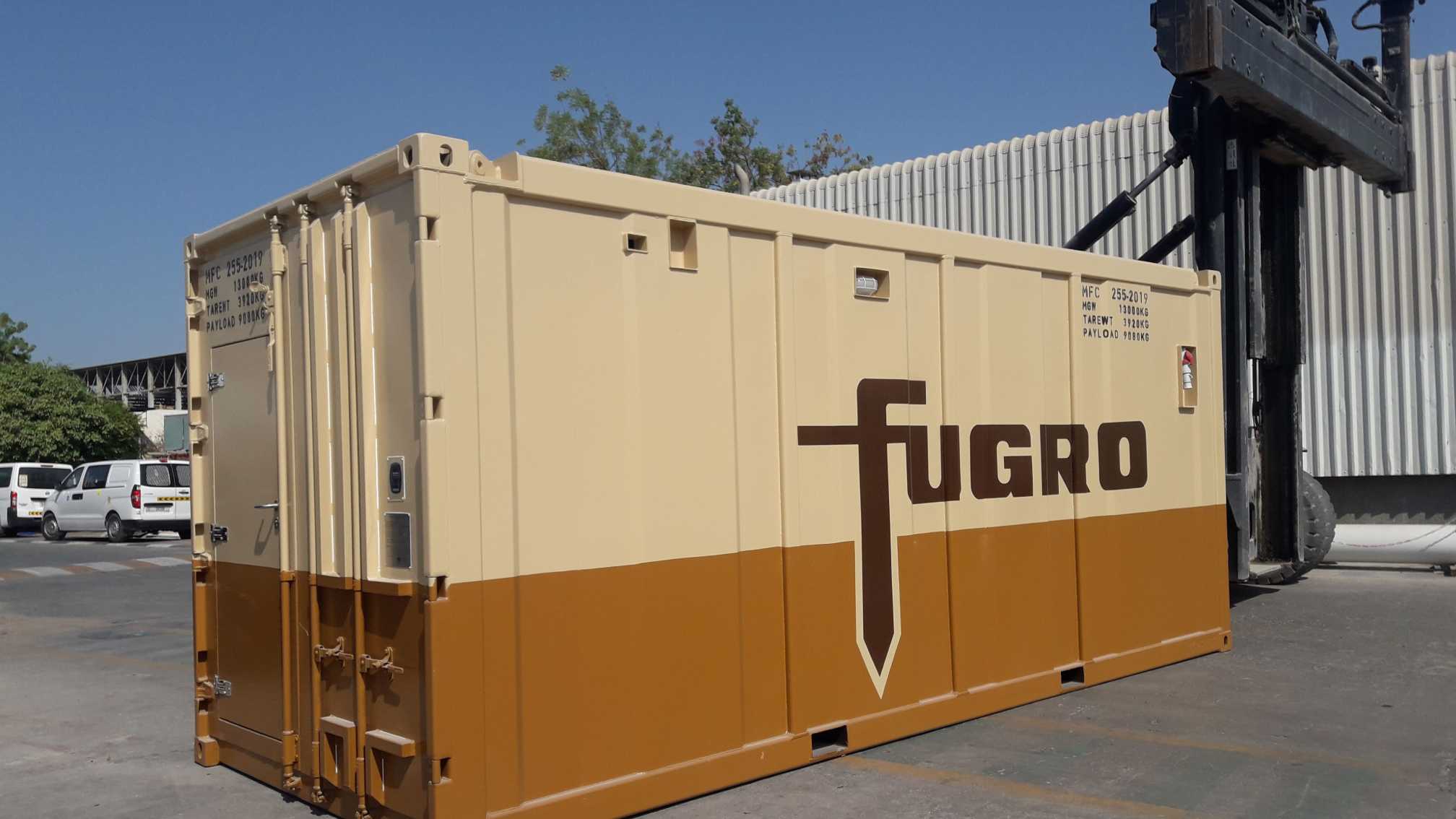 8, 20, 40, 45 feet shipping container for sale and rent Dubai,UAE